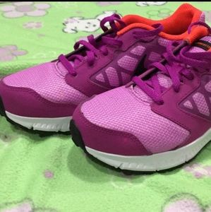 Nike | Shoes | Nike Magenta Pink Running Sneakers Big Girls 4 | Poshmark